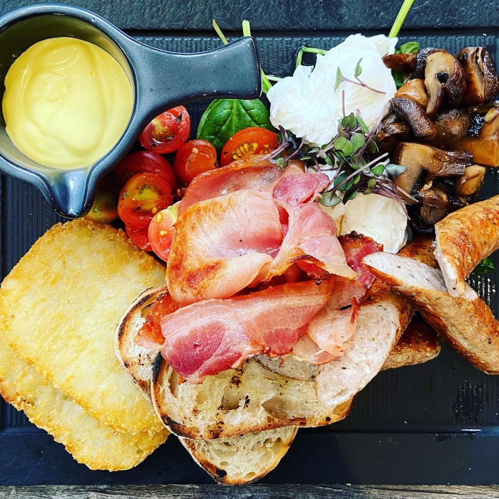 The Lounge » Amaroo The Lounge » Perth Hills Bushland